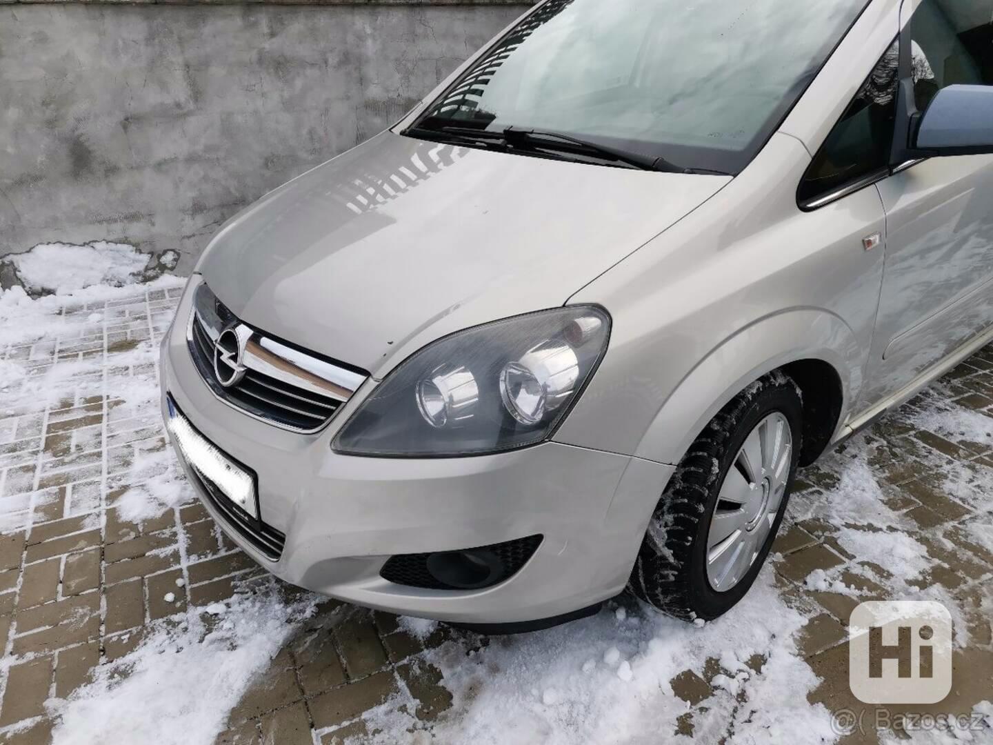 Opel Zafira B - bazar - Hyperinzerce.cz