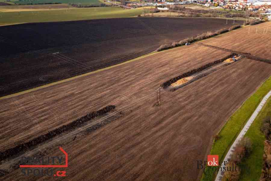 Prodej, Pozemky pro komerční výstavbu, 5000 m2 - - bazar - Hyperinzerce.cz