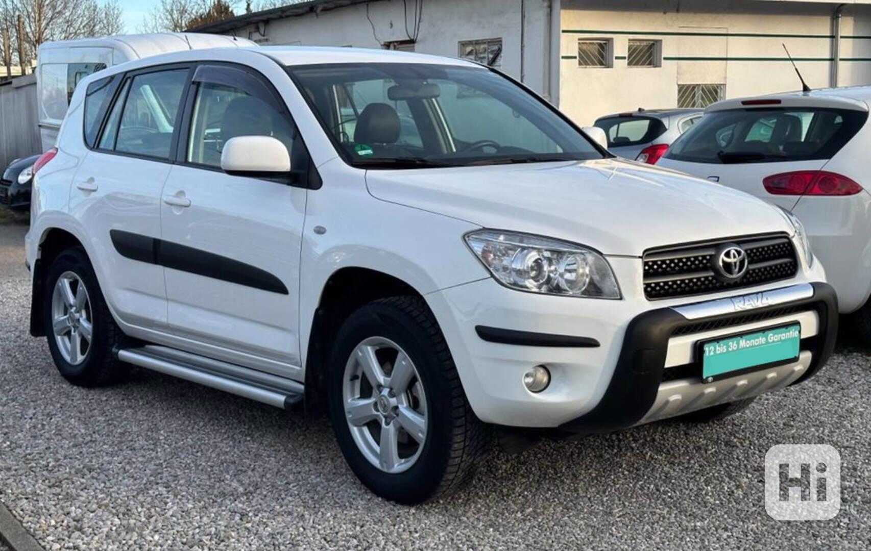 Toyota RAV4 Sol 2.0i 4x4 benzín 112kw - bazar - Hyperinzerce.cz