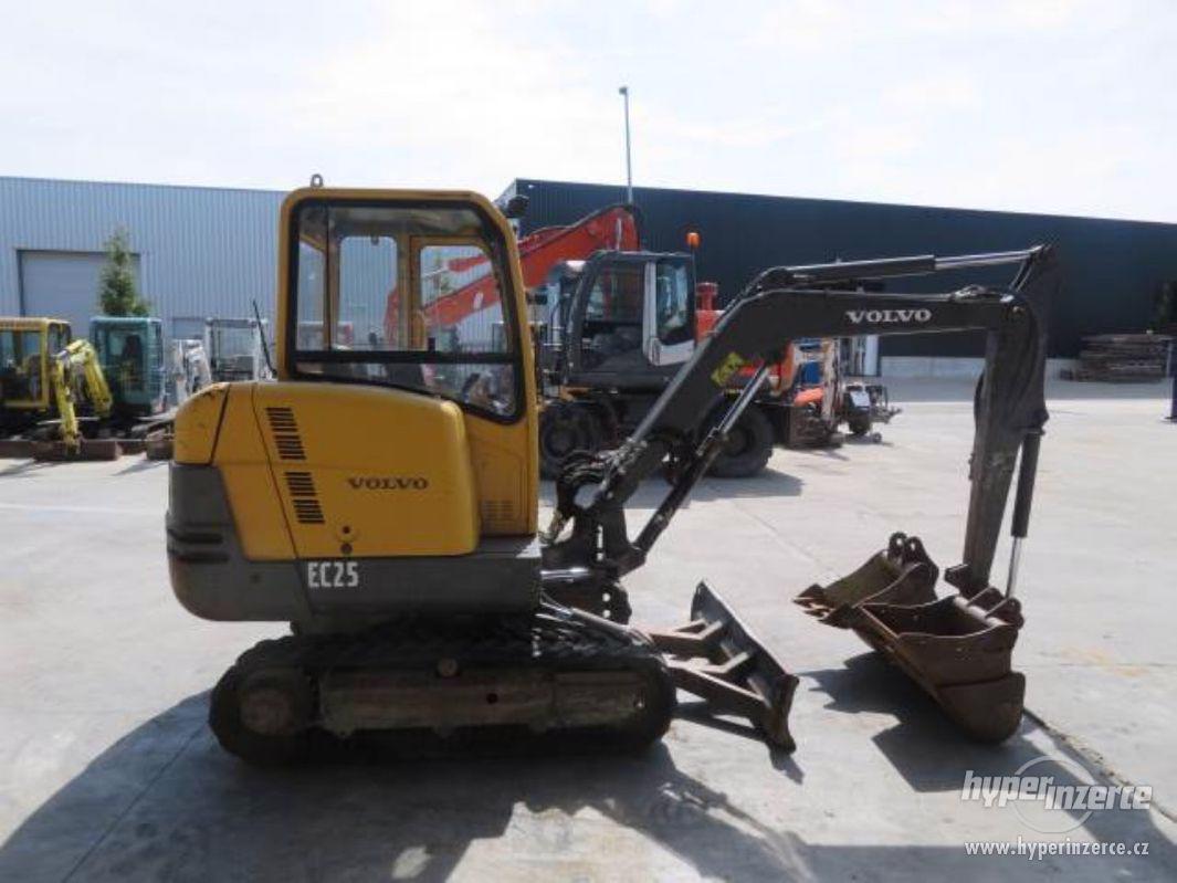 Prodám minibagr Volvo EC 25 - bazar - Hyperinzerce.cz
