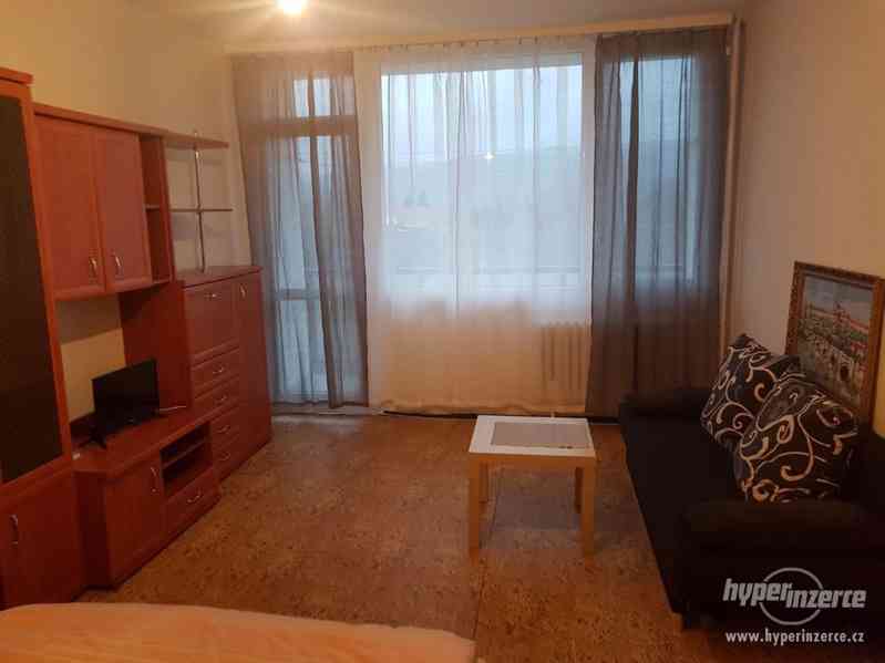 Prodej bytu v OV 2+1 s balkonem - bazar - Hyperinzerce.cz