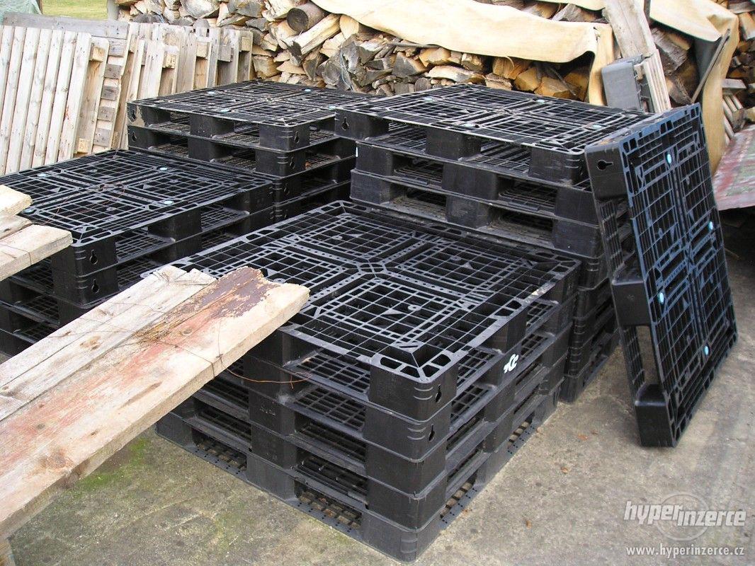 Paleta plastová - bazar - Hyperinzerce.cz