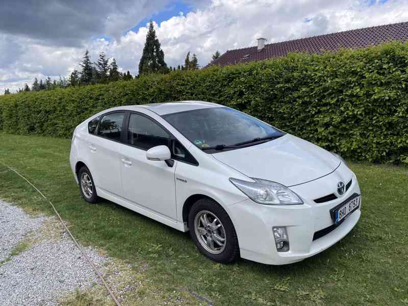 Toyota Prius 1.8 Hybrid - bazar - Hyperinzerce.cz