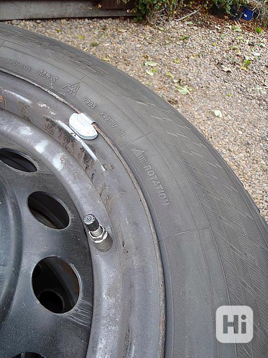 Zimní gumy orig. Suzuki na orig.discích s TPMS - bazar - Hyperinzerce.cz