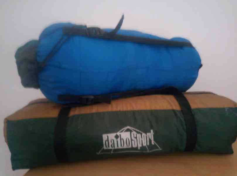 Turistika , spacák , stan - bazar - Hyperinzerce.cz