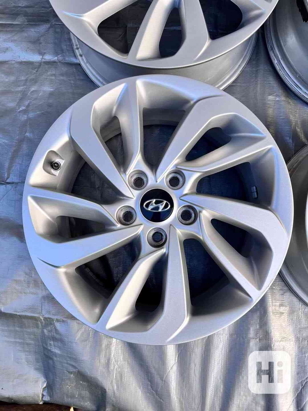 5x114,3 5x114 R17 originál disky alu Hyundai Tucson - bazar ...