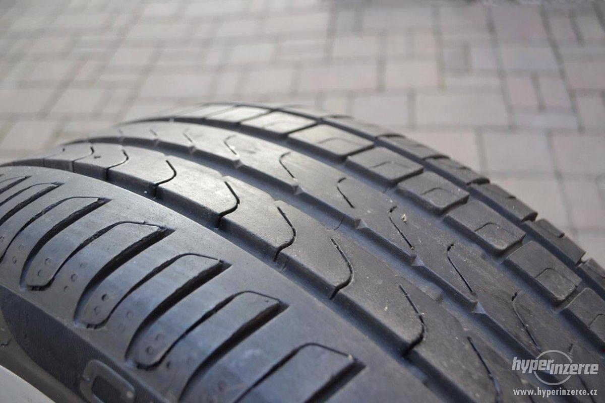 Alu orig.Š.Superb 2+pneu Pirelli P7- 225/45R17 - bazar - Hyperinzerce.cz