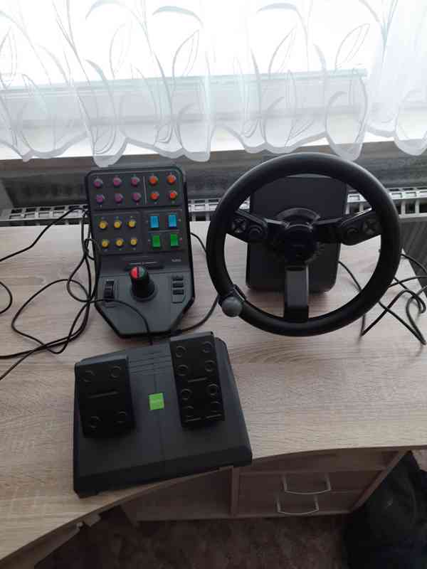 Volant Logitech G Saitek FARM Simulator - NOVÝ - bazar - Hyperinzerce.cz