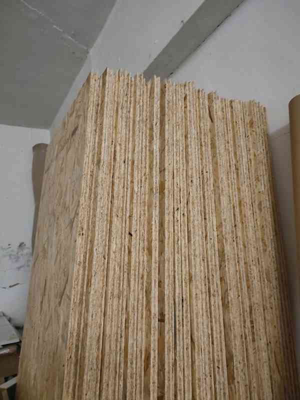 OSB Desky 18mm s PD 39ks = 60,9m2 (rozměry 18x2500x625) - bazar - Hyperinzerce.cz