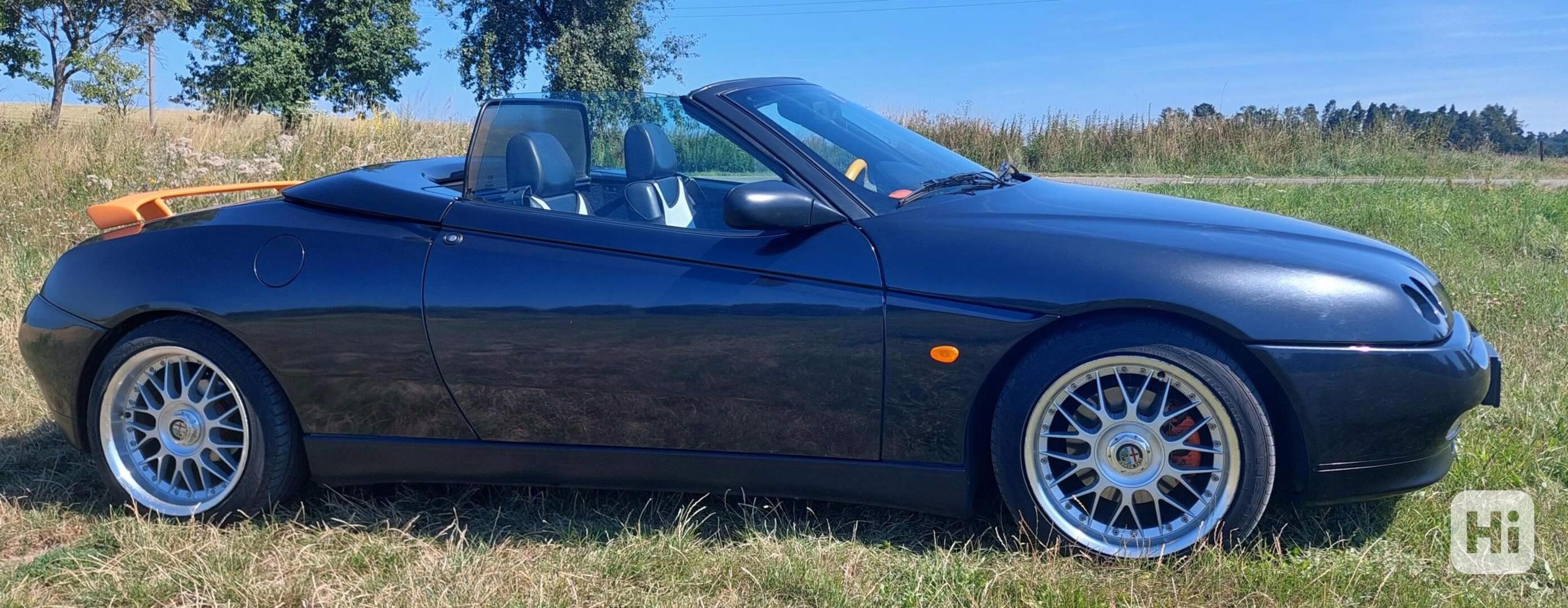 Alfa Romeo Spider 916 3.0 V6 - bazar - Hyperinzerce.cz