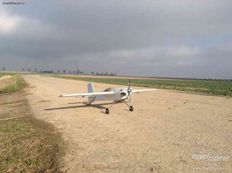 RC MODEL PROŠEK - AKRO 220 - bazar - Hyperinzerce.cz