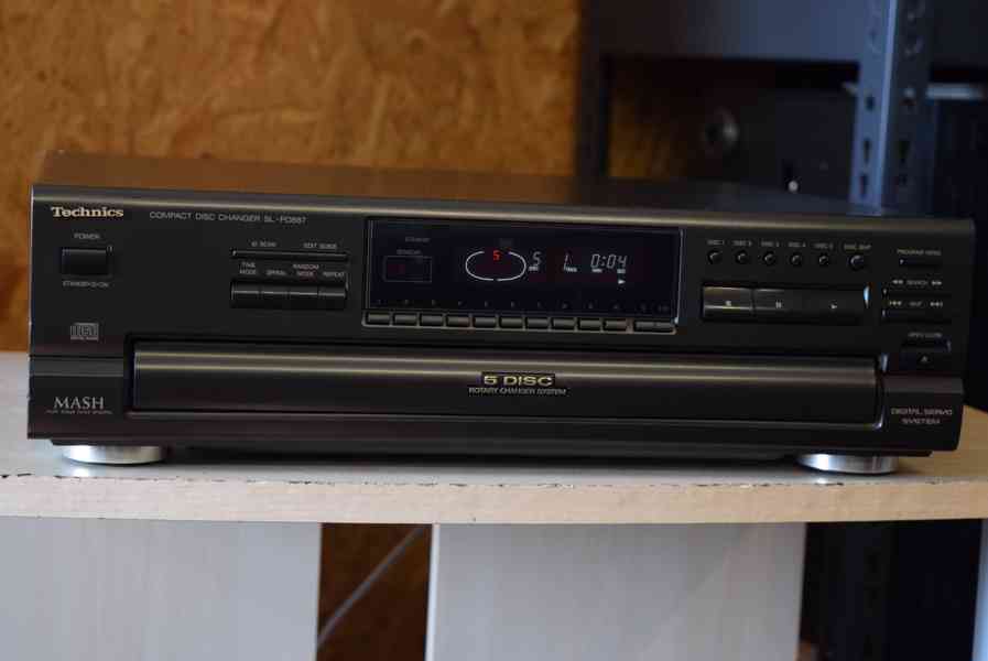 TECHNICS SL-PD887 VÝBORNÝ CD PŘEHRÁVAČ / MĚNIČ !! - bazar - Hyperinzerce.cz