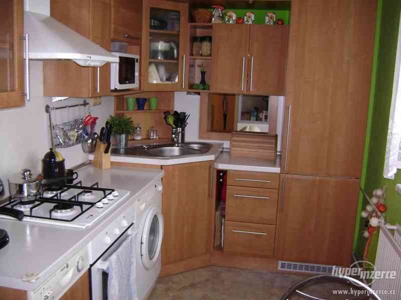 pronájem řástečně zařízeného bytu 3+1 po rekonstrukci - bazar - Hyperinzerce.cz
