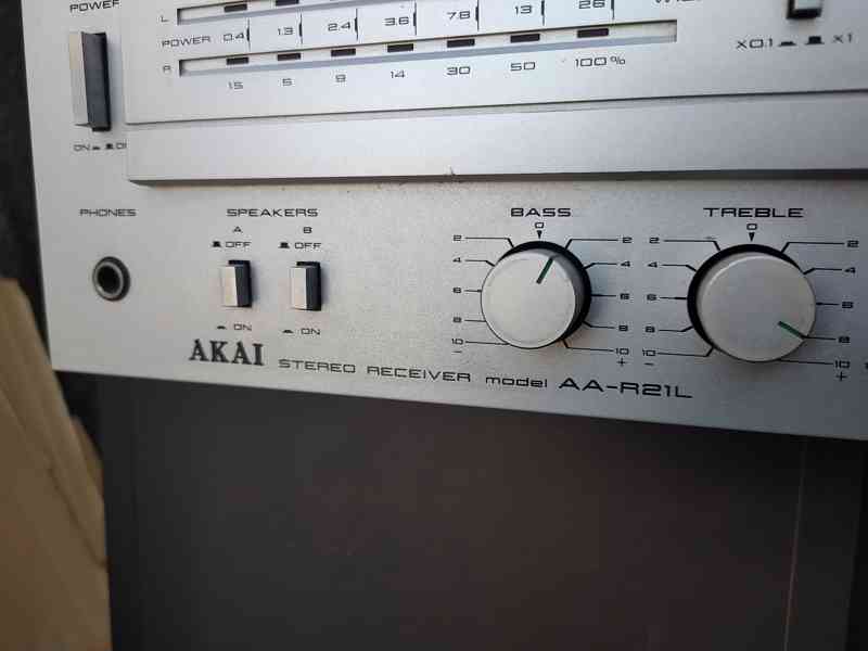 AKAI AA-R21L stereo zesilovač Japonsko - bazar - Hyperinzerce.cz