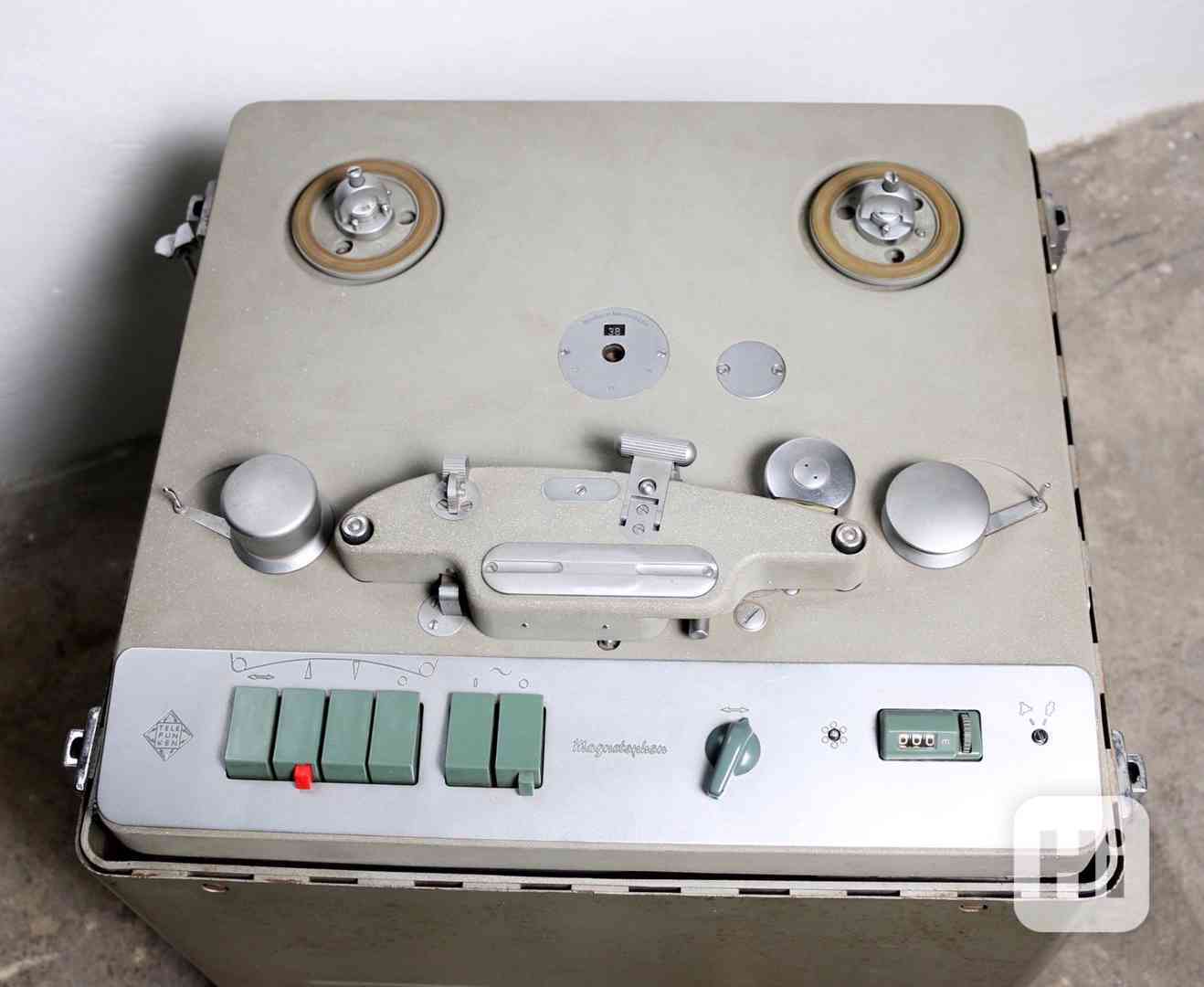 Telefunken M5 stereo tube tape recorder 1/4" - bazar - Hyperinzerce.cz