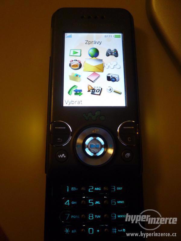 Sony Ericsson W580i Walkman - bazar - Hyperinzerce.cz