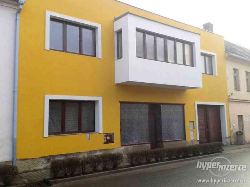 RD (2 byty + obchod) v centru obce Třebívlice - bazar - Hyperinzerce.cz