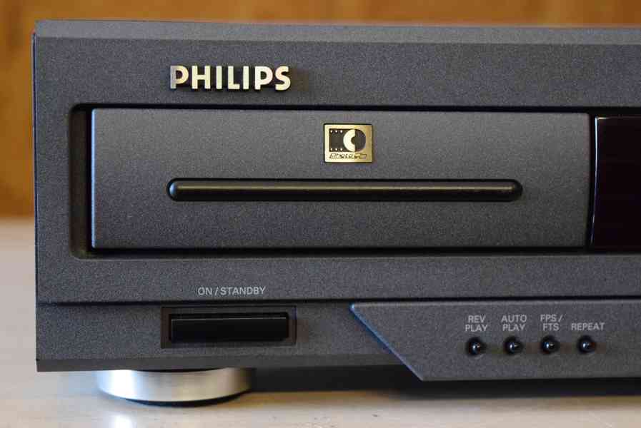 PHILIPS CDF 200 PHOTO AUDIO CD PŘEHRÁVAČ !! - bazar - Hyperinzerce.cz