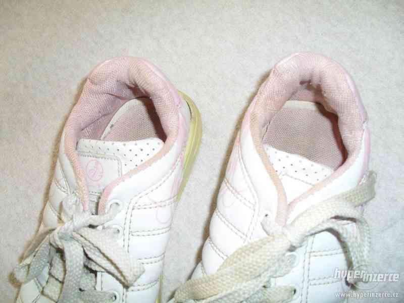 Tenisky,botasky vel.31 - bazar - Hyperinzerce.cz