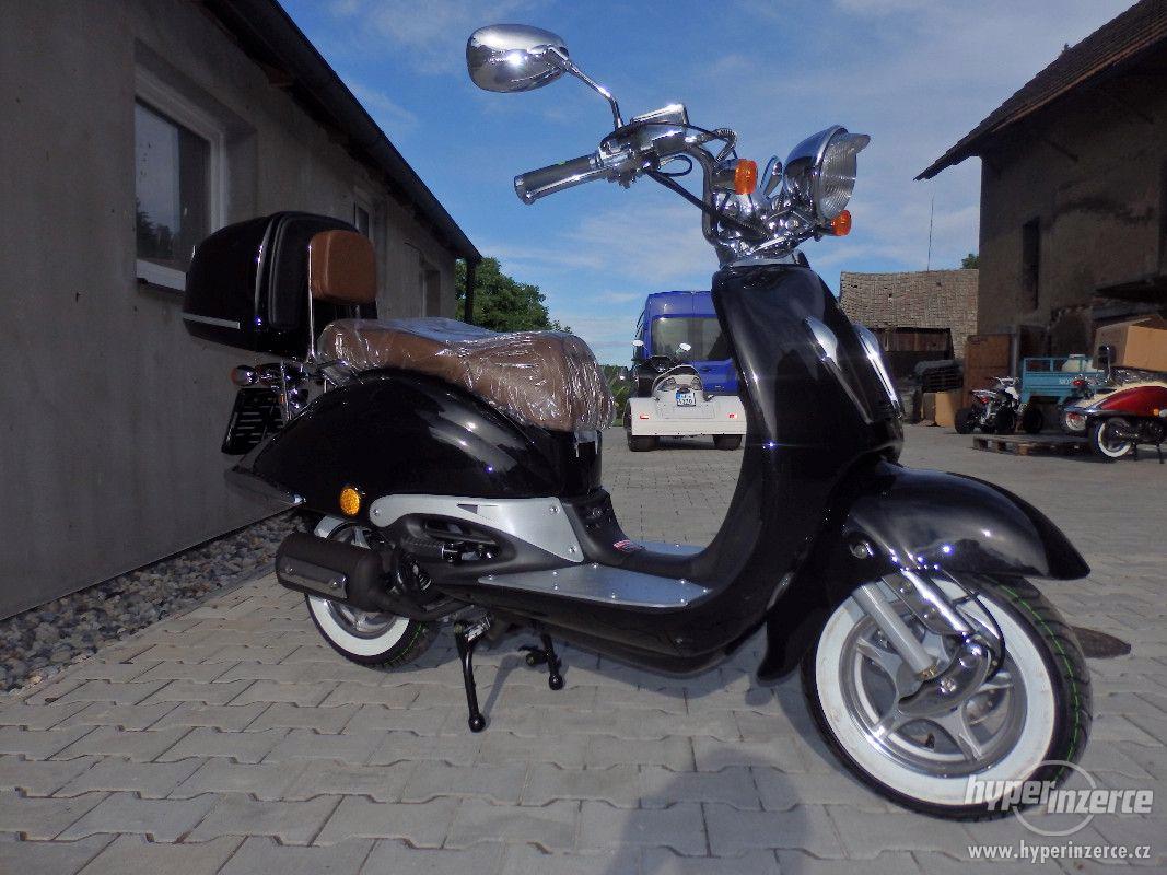 ZNEN 125cc RETRO-II, SPZ, 2 osoby - bazar - Hyperinzerce.cz