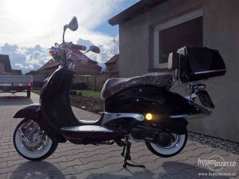ZNEN 125cc RETRO-II, SPZ, 2 osoby - bazar - Hyperinzerce.cz
