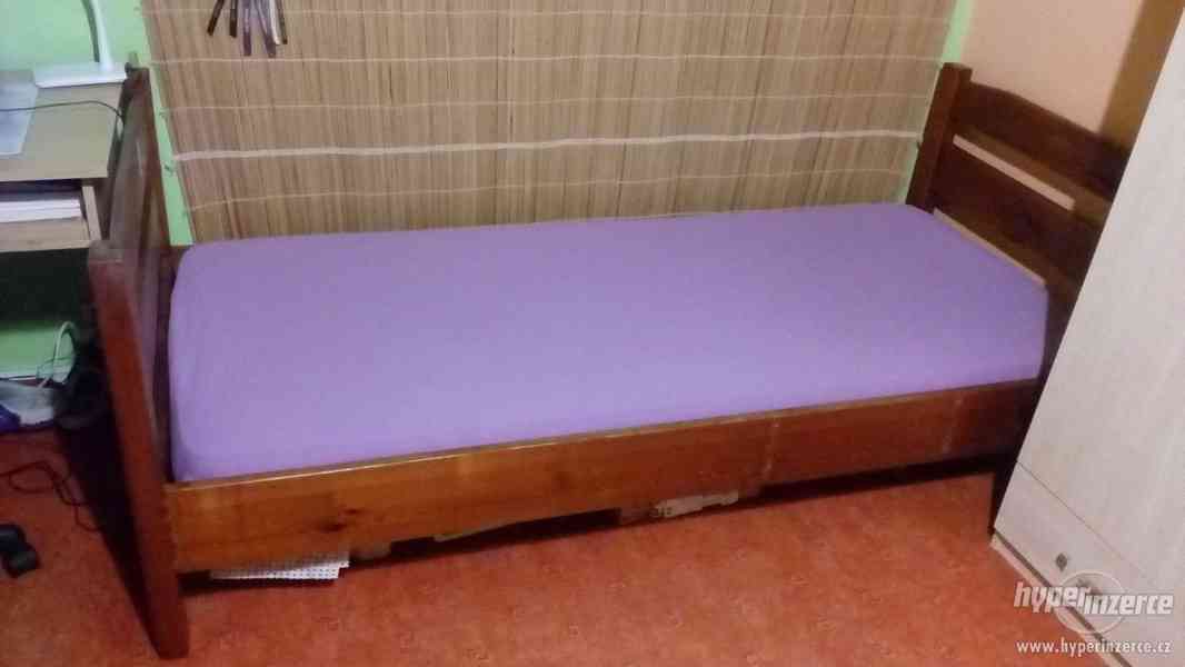 Postel - bazar - Hyperinzerce.cz
