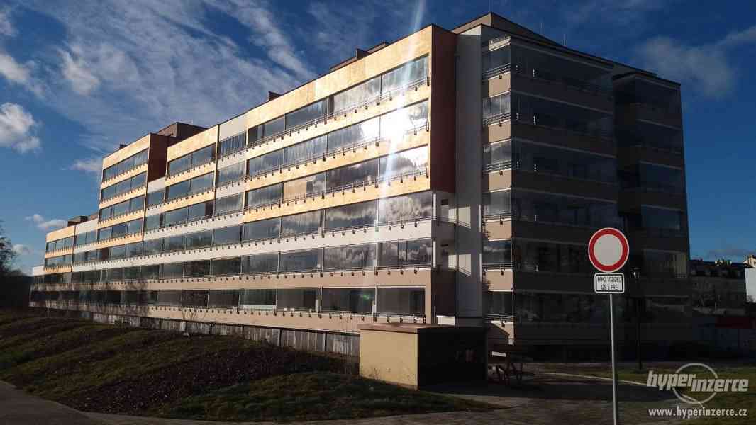 Prodej bytu 2+kk/L,park.s. novostavba 2016, Soukalova ul. - bazar - Hyperinzerce.cz