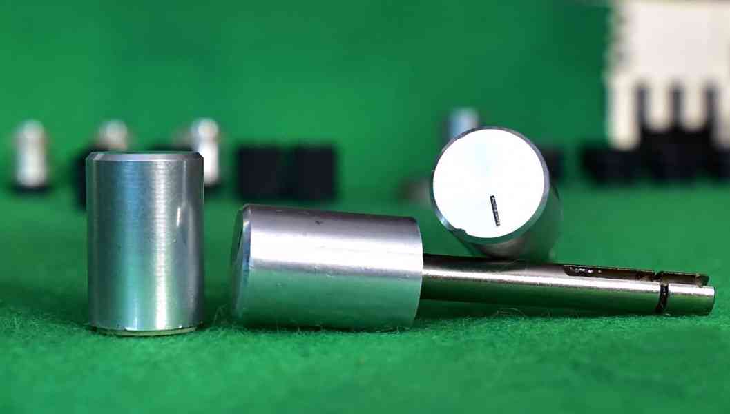 Supraphon ZC 20 - Supraphon AZS 200 - knoflík potenciometru - bazar ...