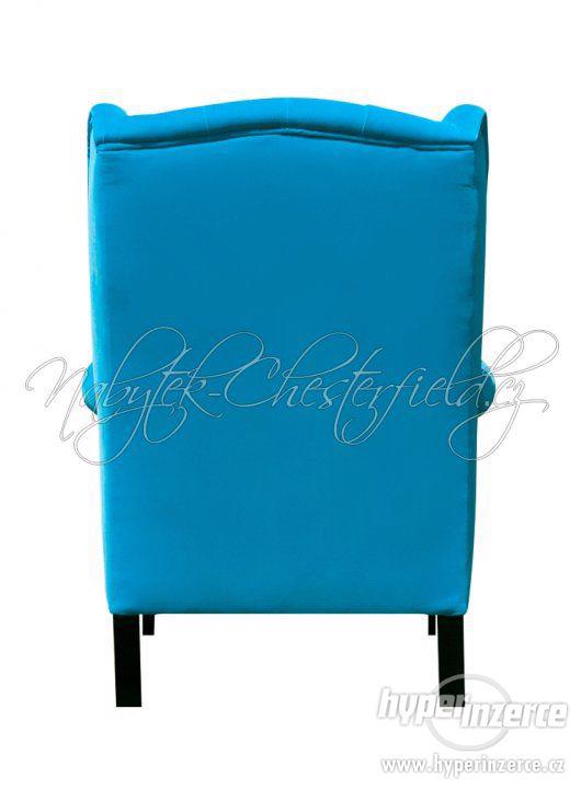 KŘESLO CHESTERFIELD VIP látka, plyše - bazar - Hyperinzerce.cz