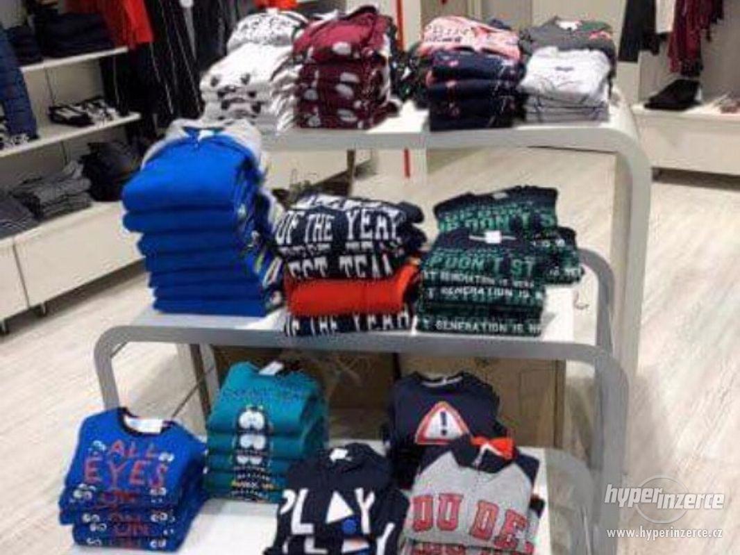 Nabytok pre obchod s oblečením - bazar - Hyperinzerce.cz